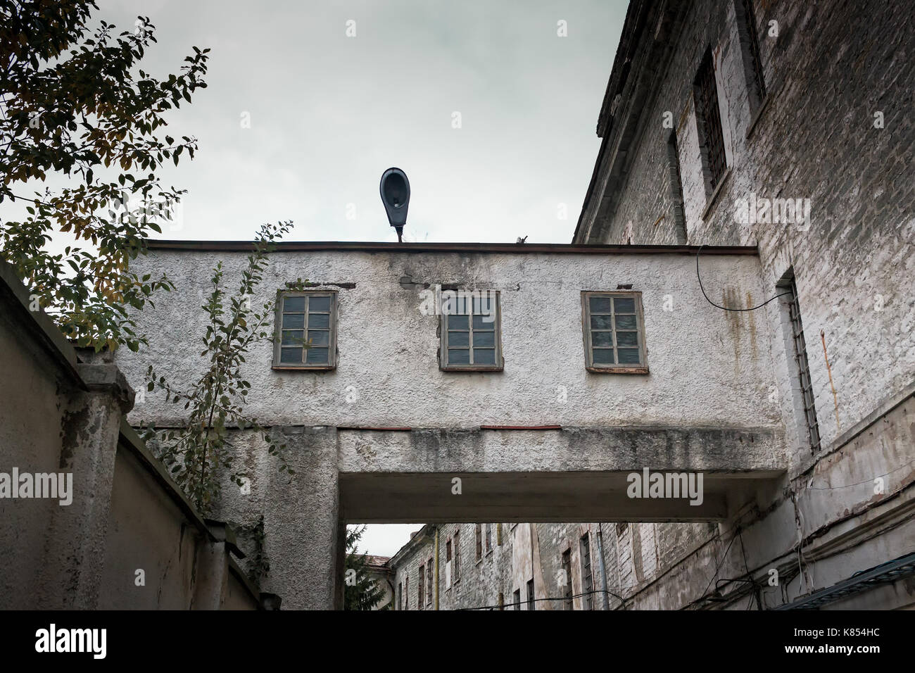 Lamp old used sky building hi-res stock photography and images - Alamy