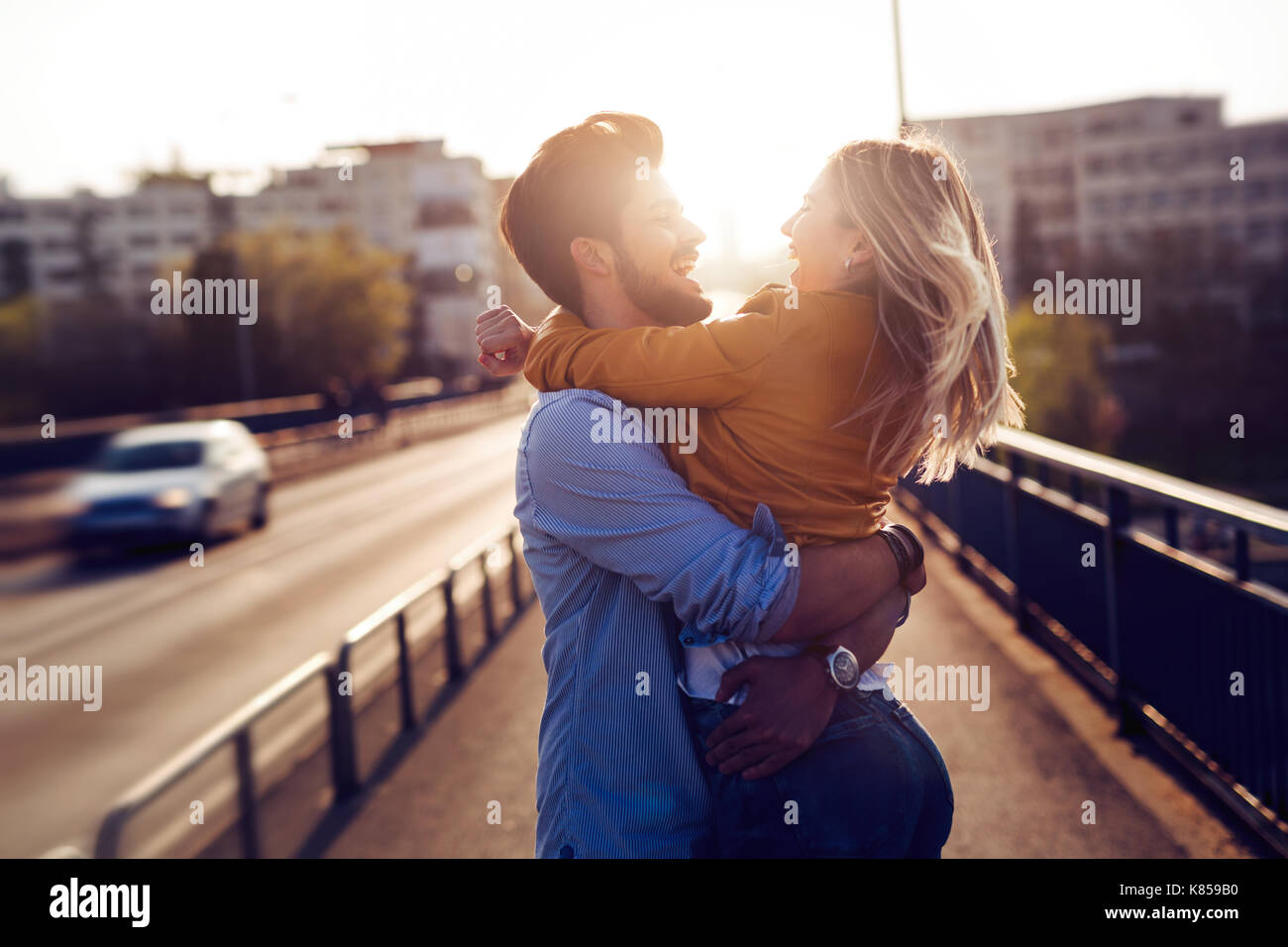 Sunset in city hi-res stock photography and images - Alamy
