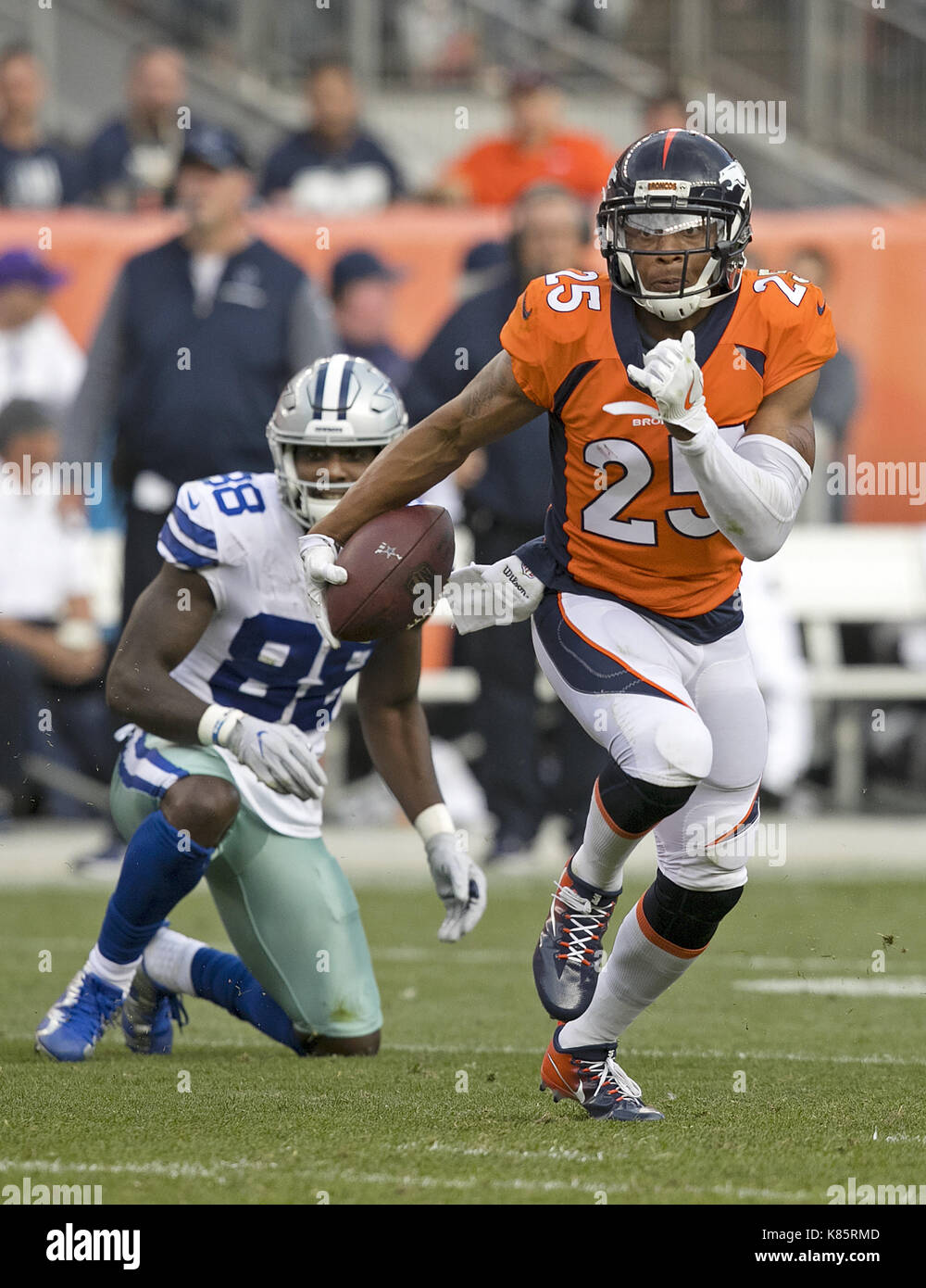 Denver, Colorado, USA. 17th Sep, 2017. Broncos CB CHRIS HARRIS JR. runs ...