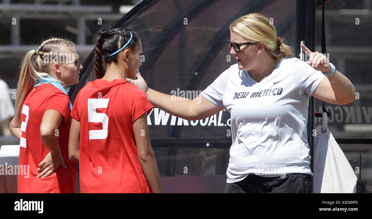 Jessica nelson hi-res stock photography and images - Alamy