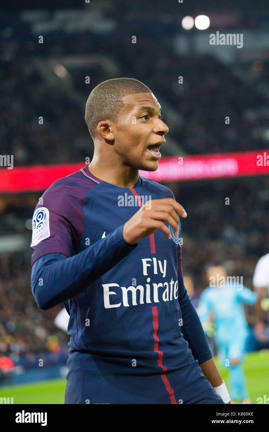 Kylian mbappe 2017 hi-res stock photography and images - Alamy