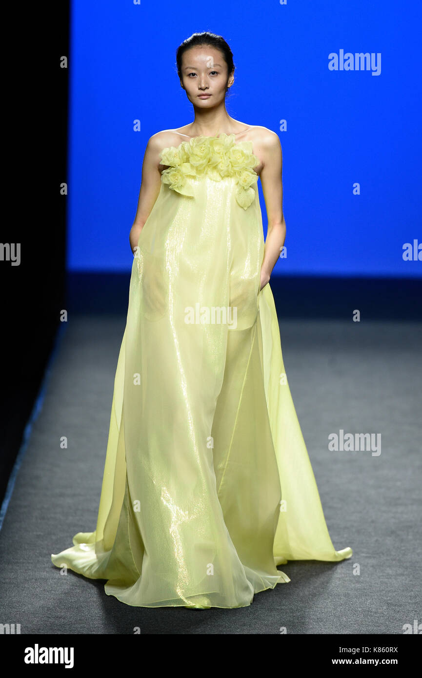 Madrid, Spain. 18th Sep, 2017. Model wears at collection runway a ...