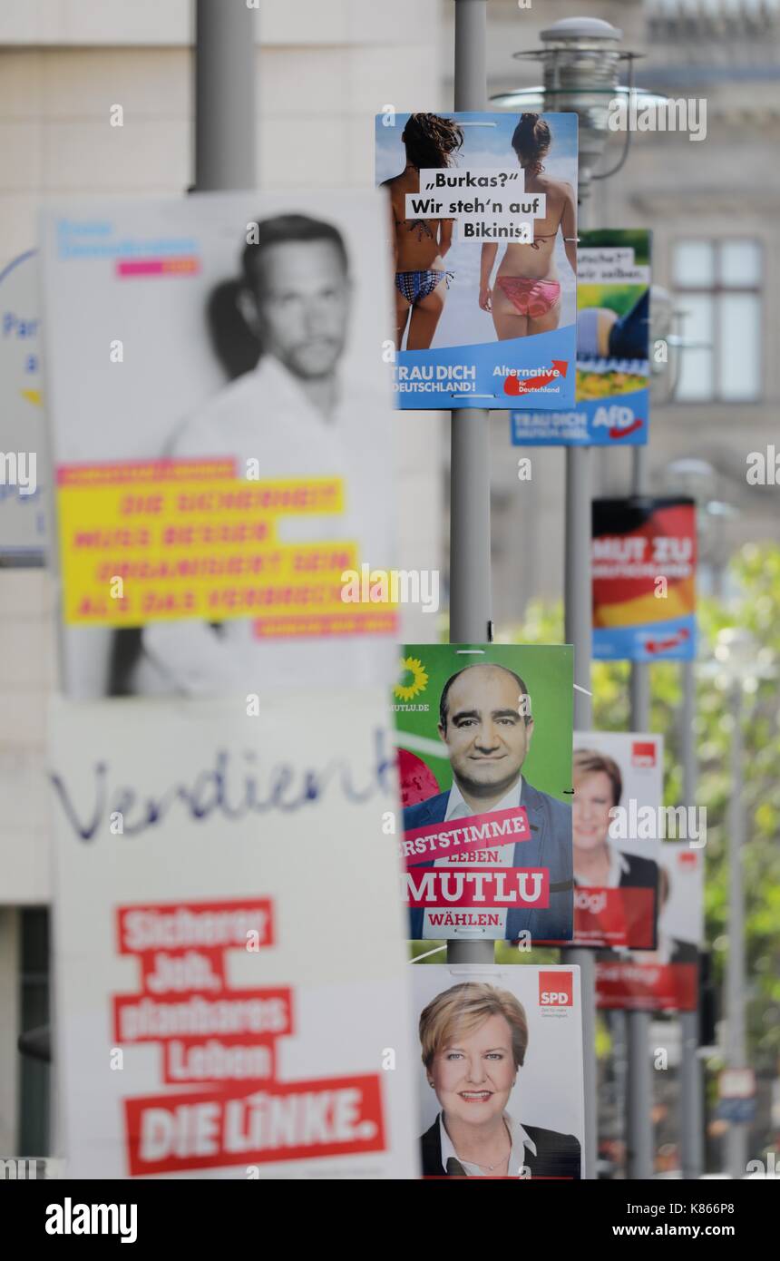 Bundestagswahl posters hi-res stock photography and images - Alamy
