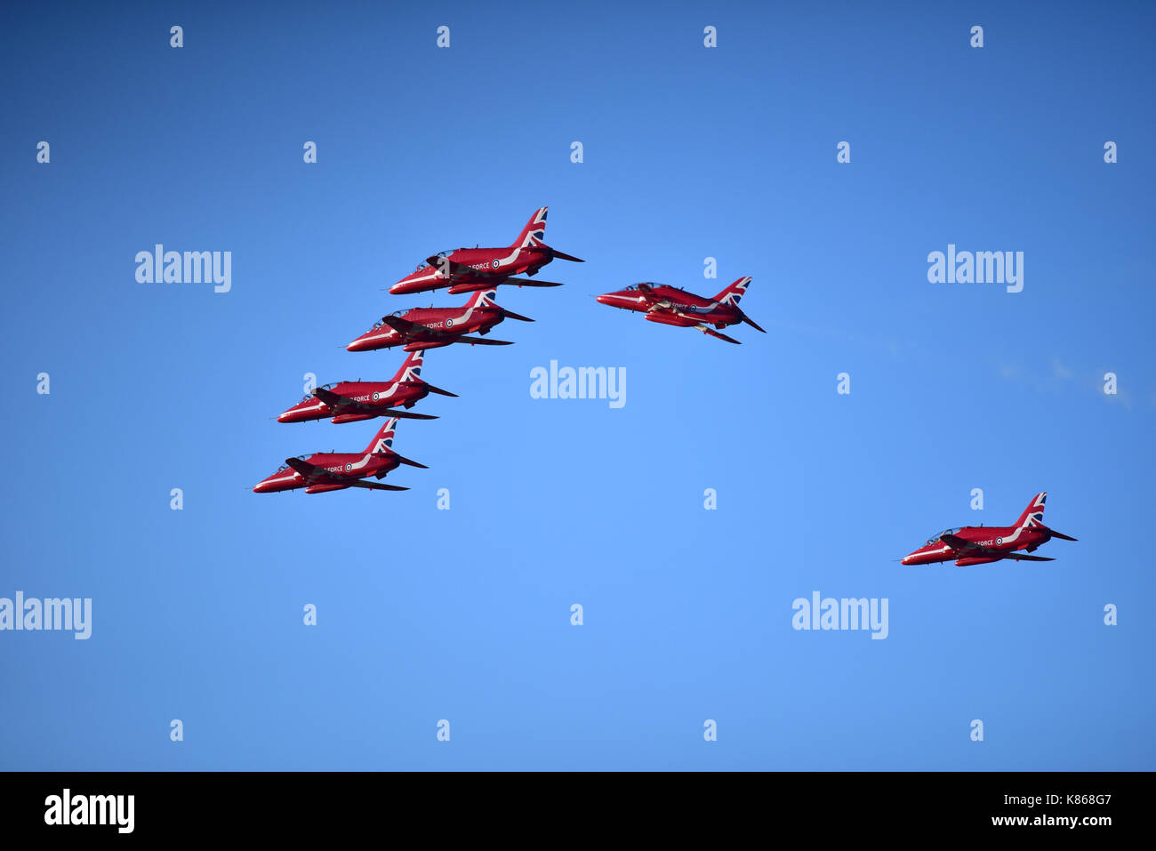 Different formations of Red Arrows during their appearance in Athens ...