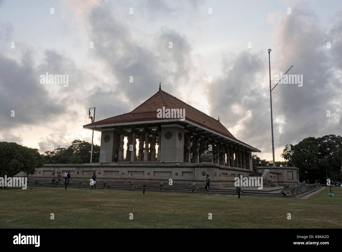 Independence square colombo hi-res stock photography and images - Alamy