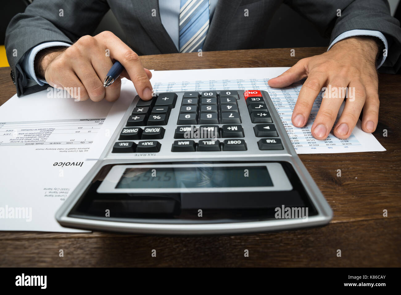 Calculation sheet hi-res stock photography and images - Alamy