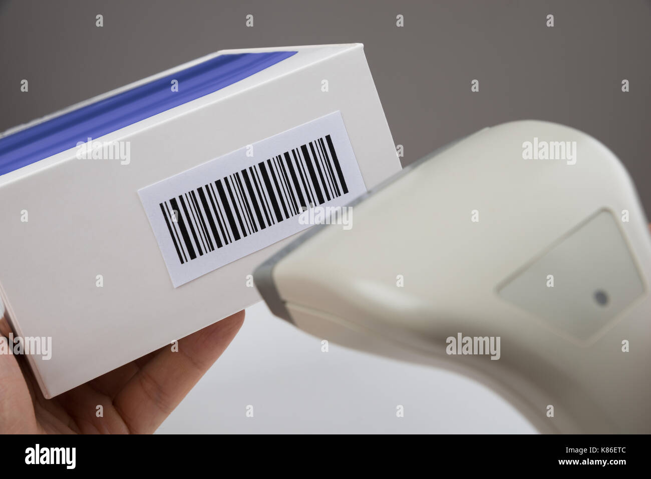 Handheld scanner hi-res stock photography and images - Alamy