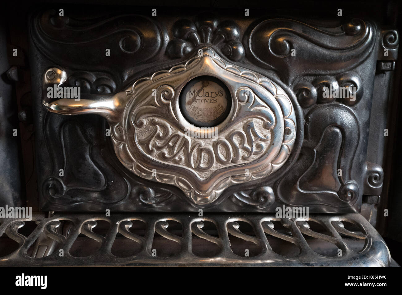Mcclary stove hi-res stock photography and images - Alamy