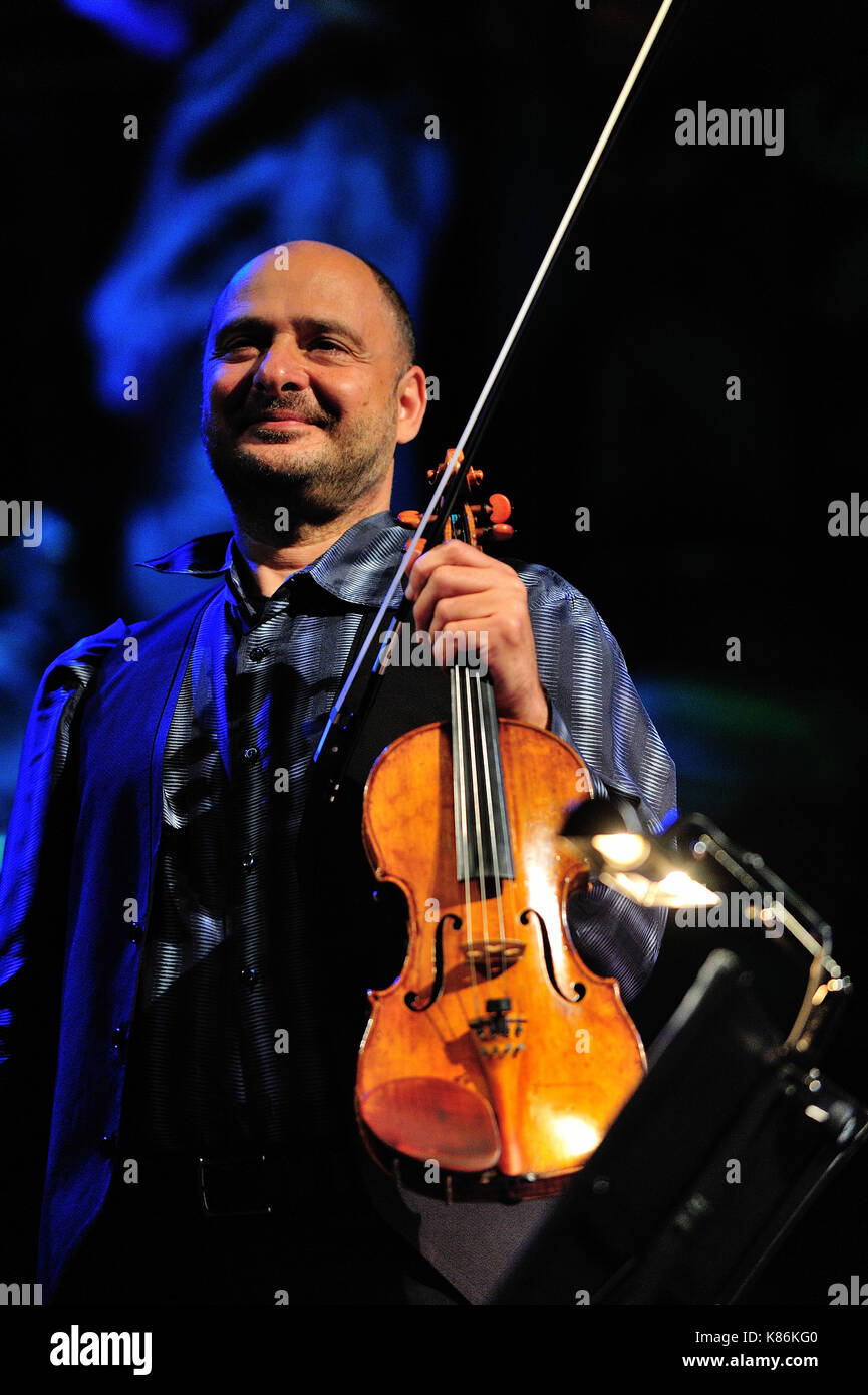 John sherba hi-res stock photography and images - Alamy