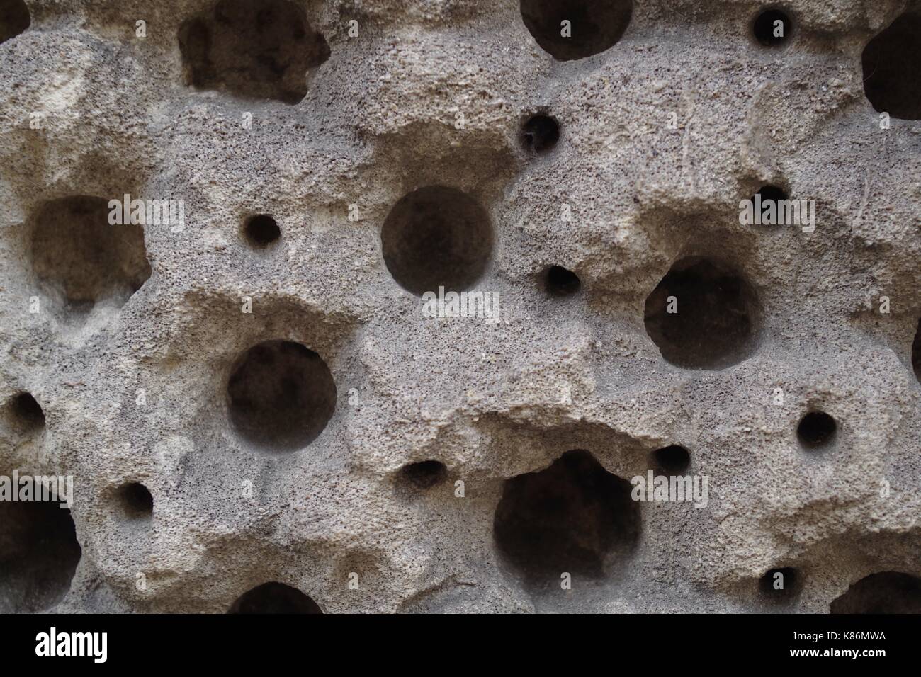 Vermiculated rustic textured Oolitic Limestone building block of Bath ...