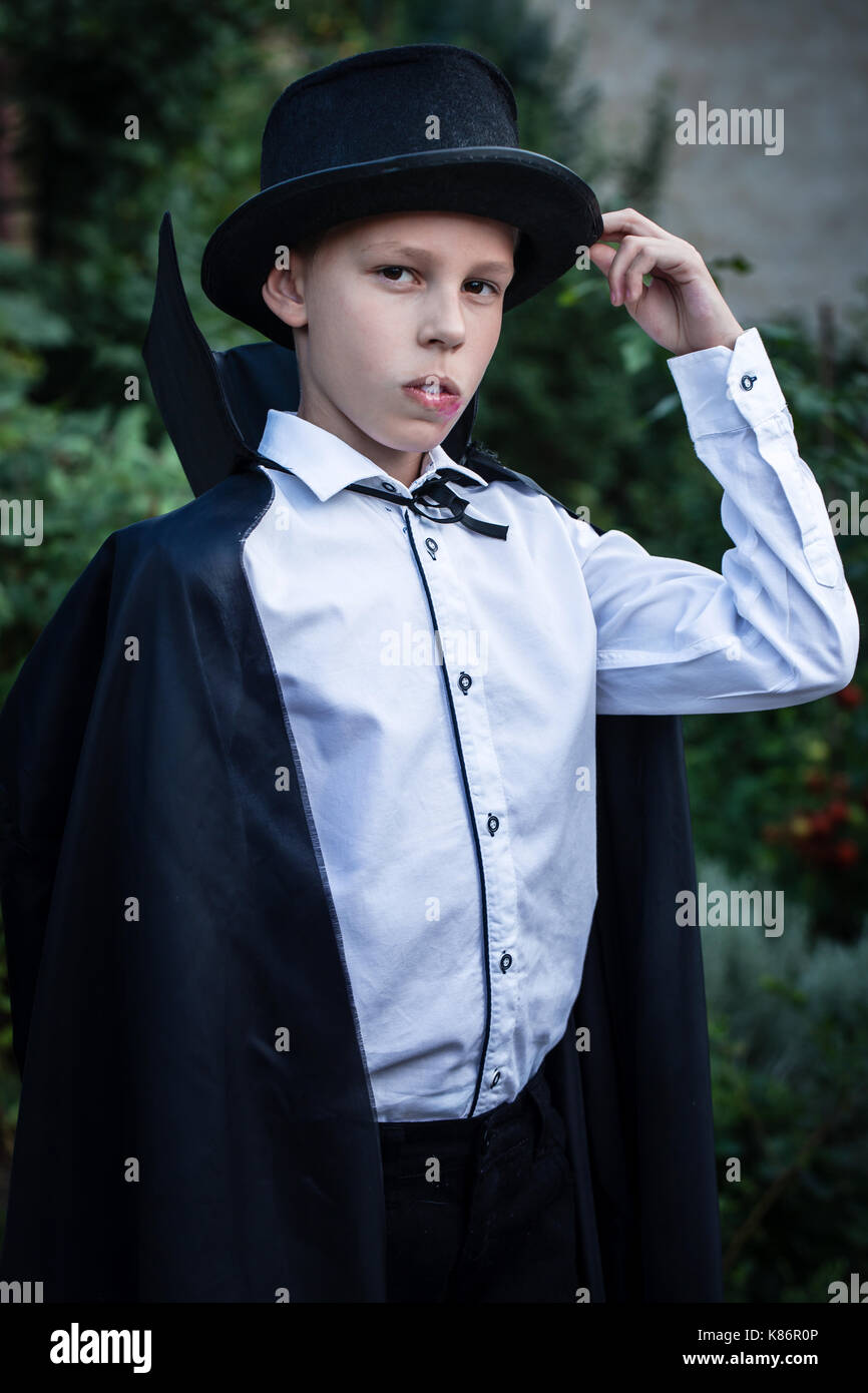 The boy is dressed as a vampire Stock Photo - Alamy