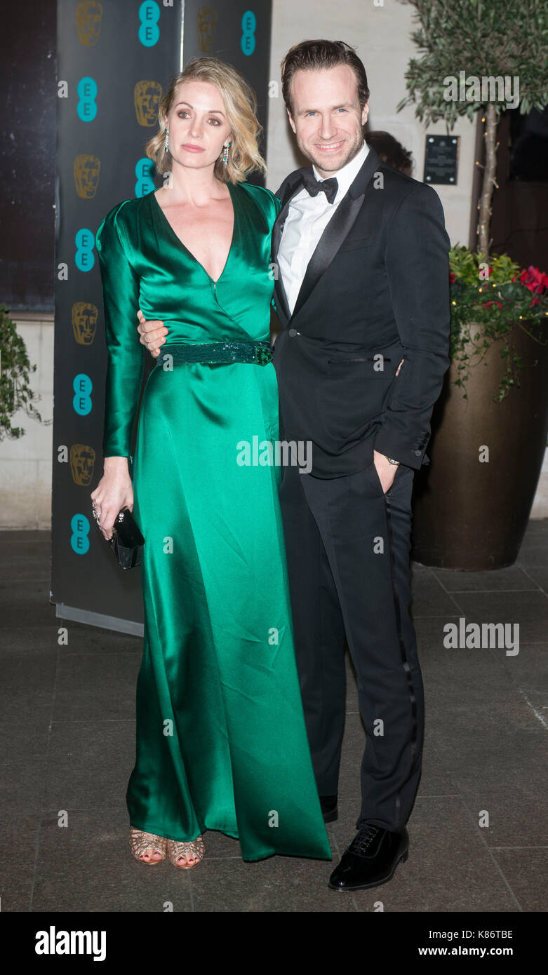 Rafe spall and elize du toit hi-res stock photography and images - Alamy