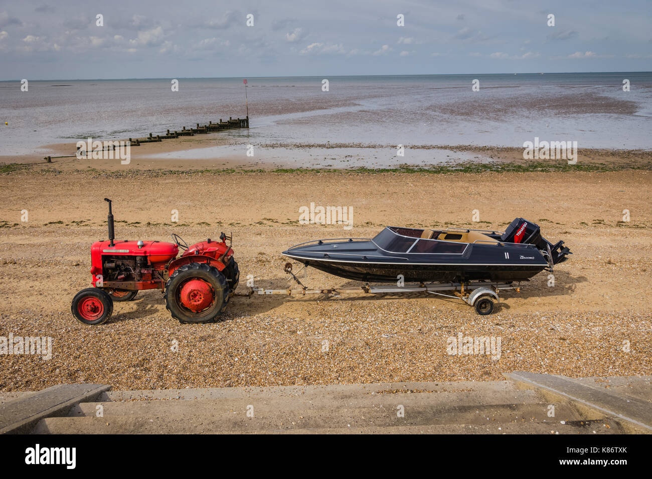 Beast boat hi-res stock photography and images - Alamy