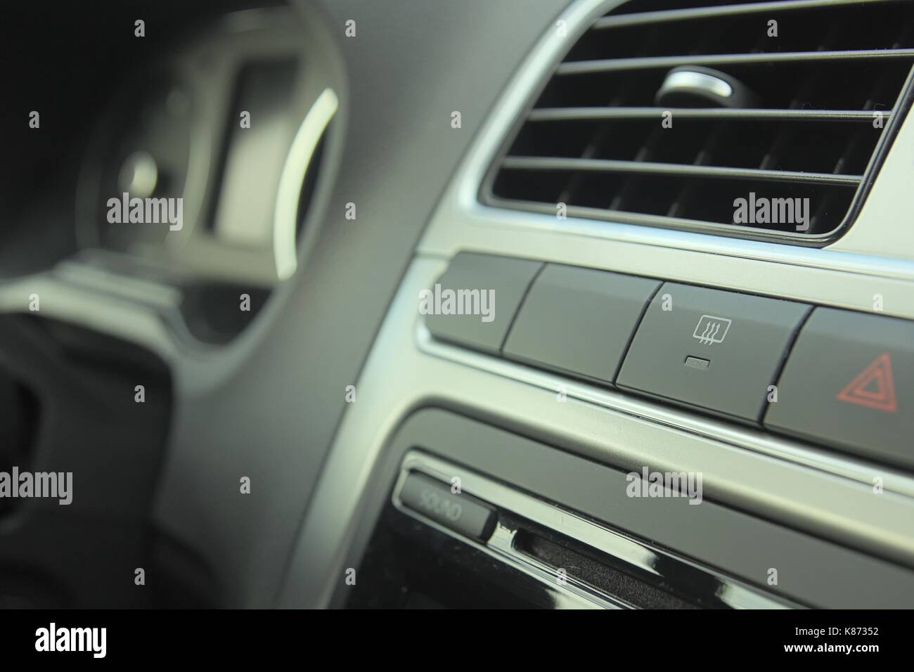 Rear window heater hi-res stock photography and images - Alamy