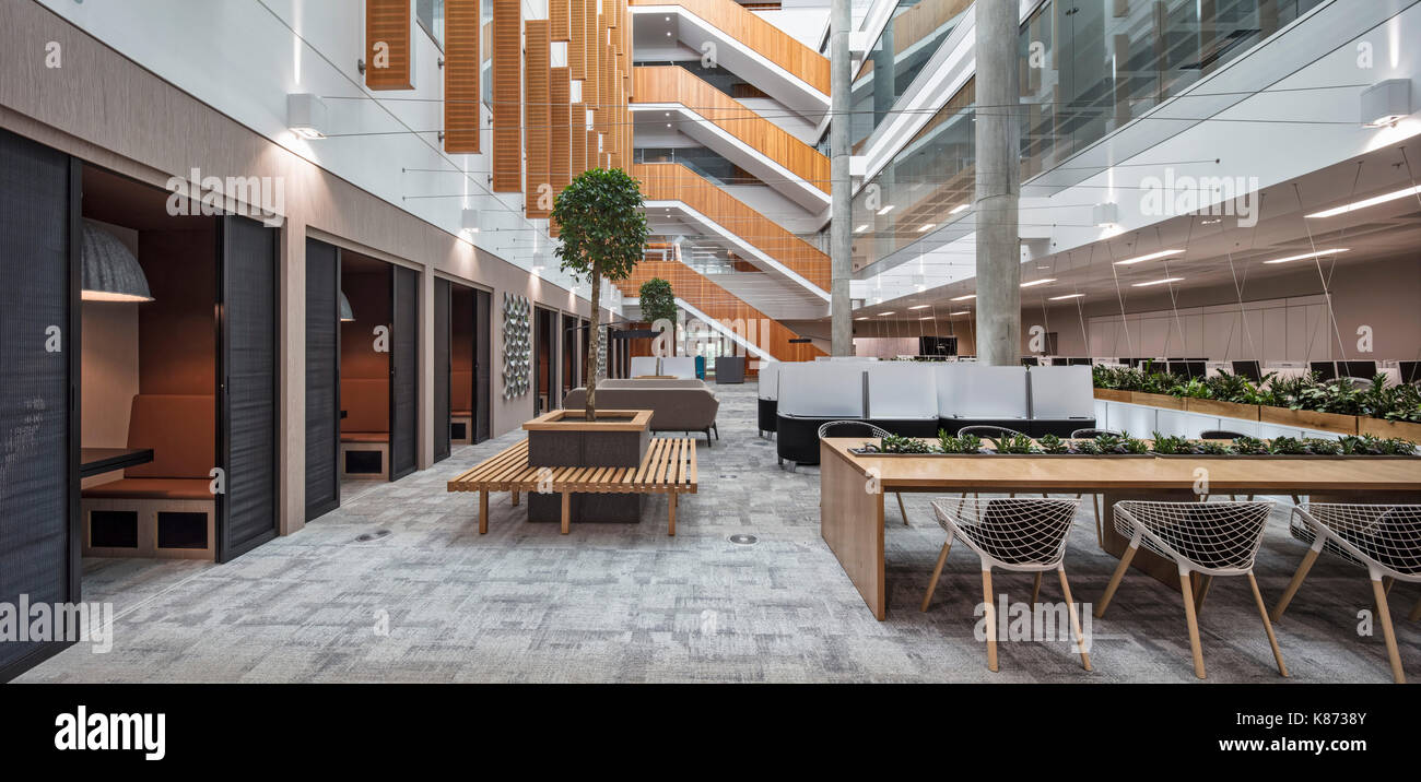 Work stations hi-res stock photography and images - Alamy