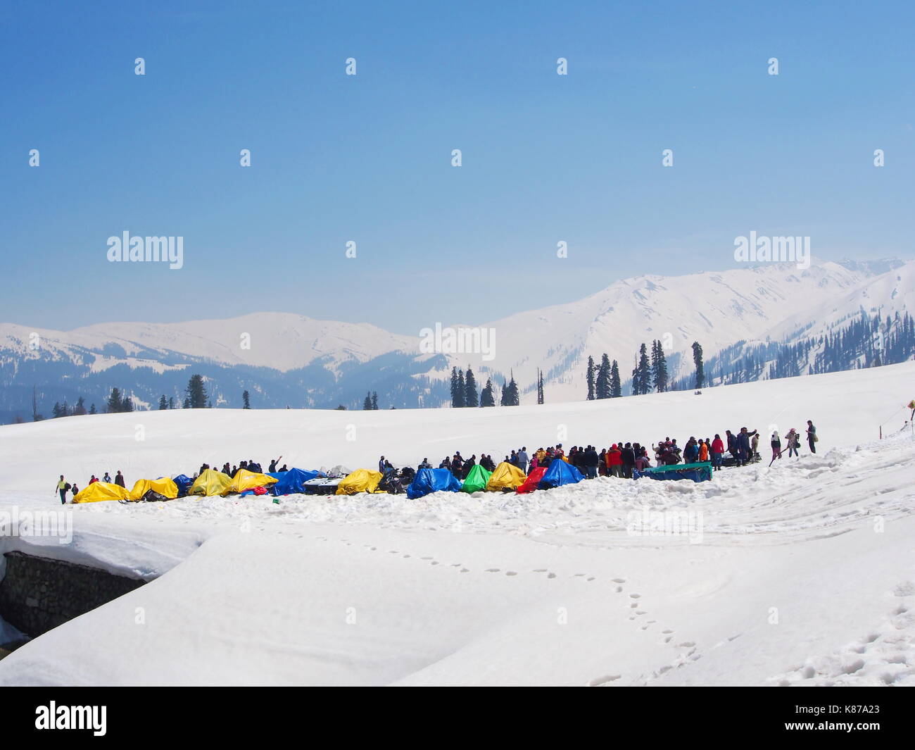 Beautiful gulmarg hi-res stock photography and images - Alamy