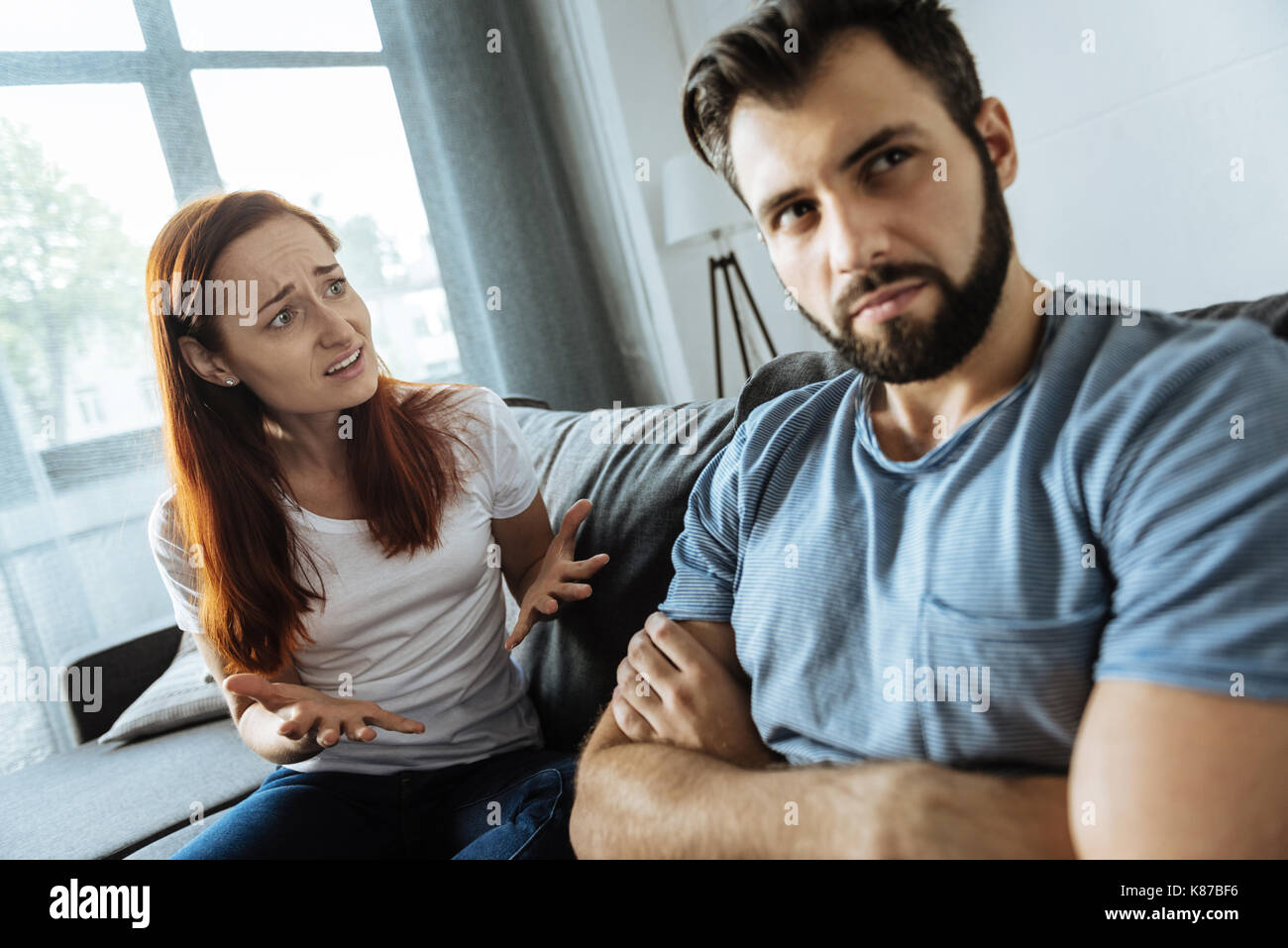 Conversation difficulty hi-res stock photography and images - Alamy