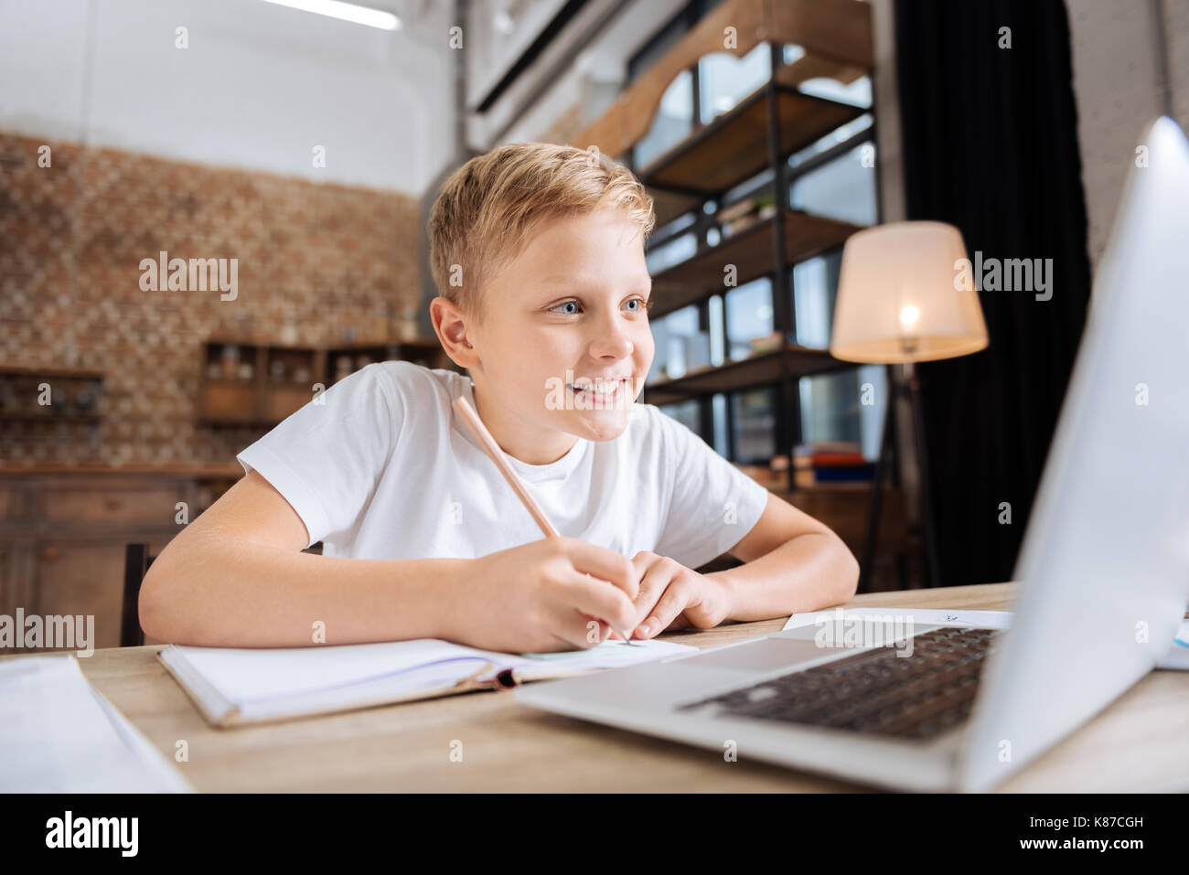 Schoolboy schoolchild hi-res stock photography and images - Alamy