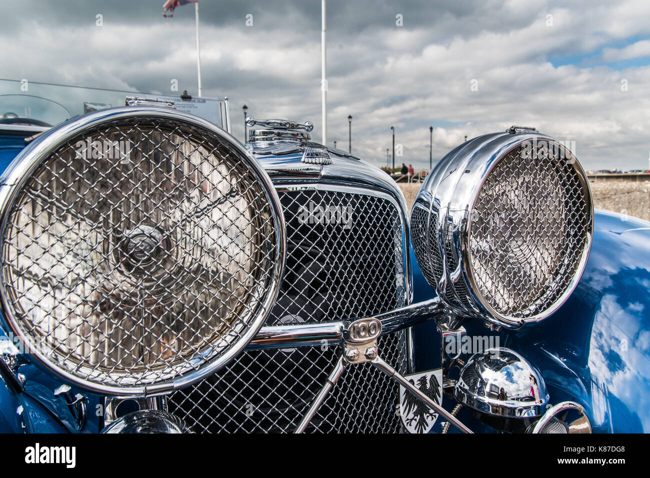 Car grills hi-res stock photography and images - Alamy
