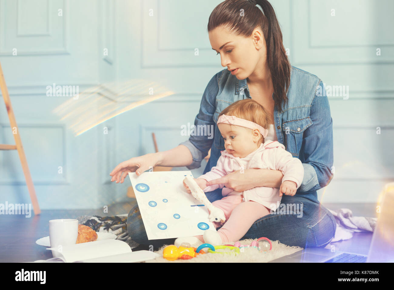 Documents mother daughter hi-res stock photography and images - Alamy