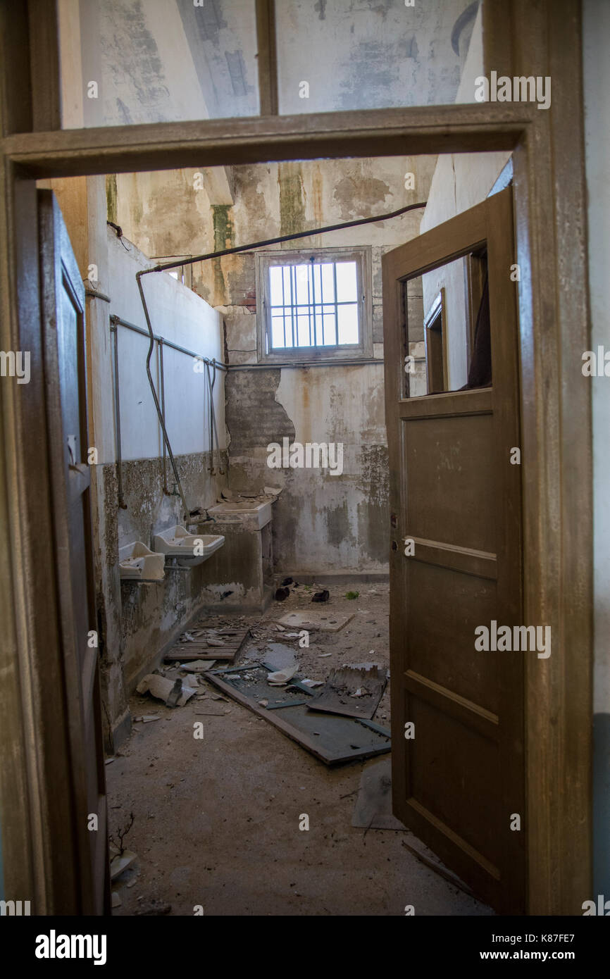 1975 año hi-res stock photography and images - Alamy