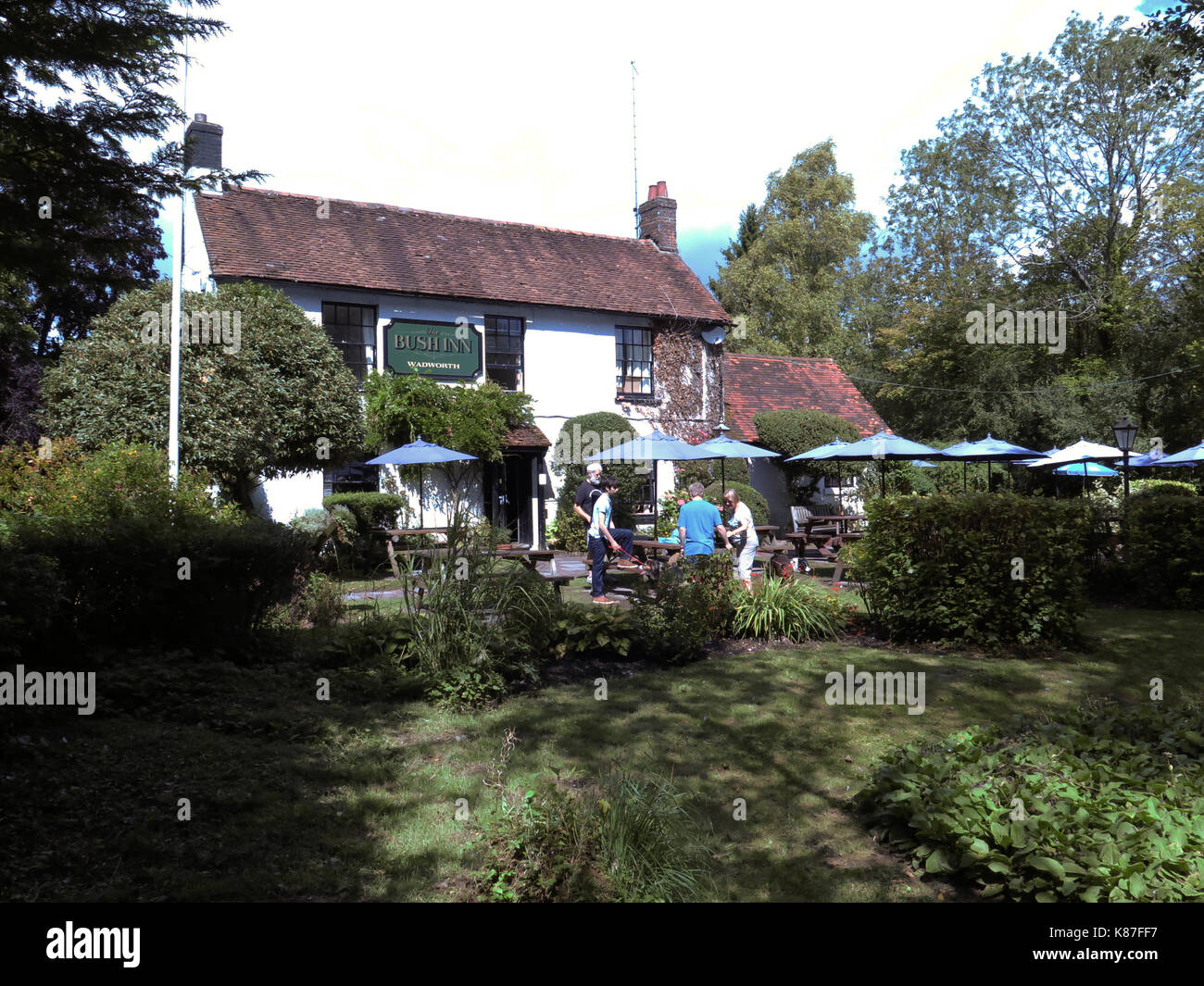 Bush inn hi-res stock photography and images - Alamy