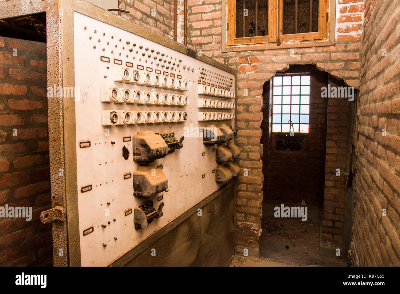Ruined bunker hi-res stock photography and images - Alamy
