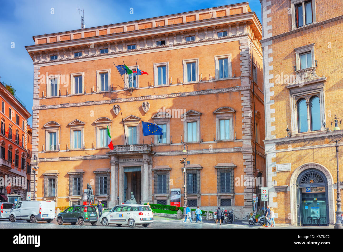 Carabinieri police station rome italy hi-res stock photography and ...