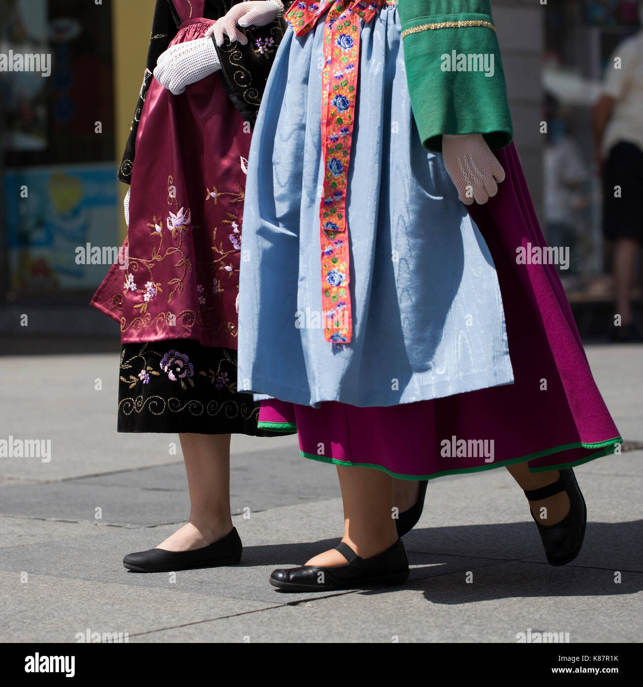 Traditional dancers of Brittany Stock Photo - Alamy