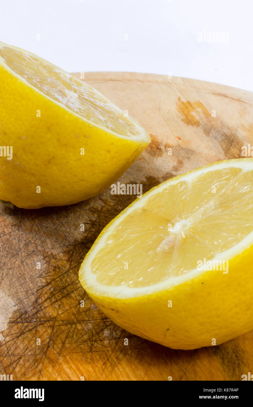 Lemon with ice cubes in a bowl Stock Photo - Alamy