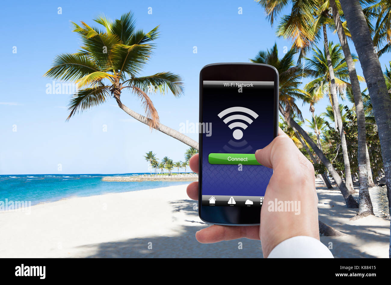 Wifi on the beach hi-res stock photography and images - Alamy