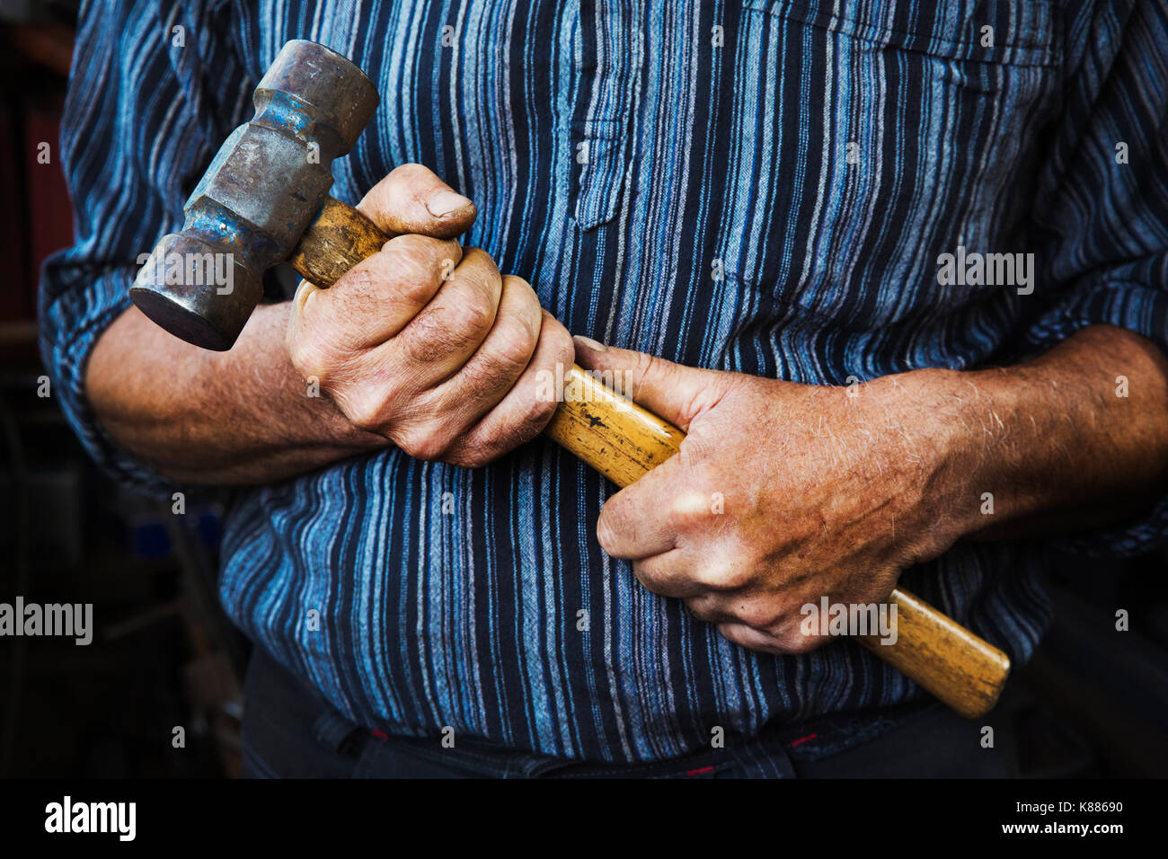 Hands gripping hi-res stock photography and images - Alamy