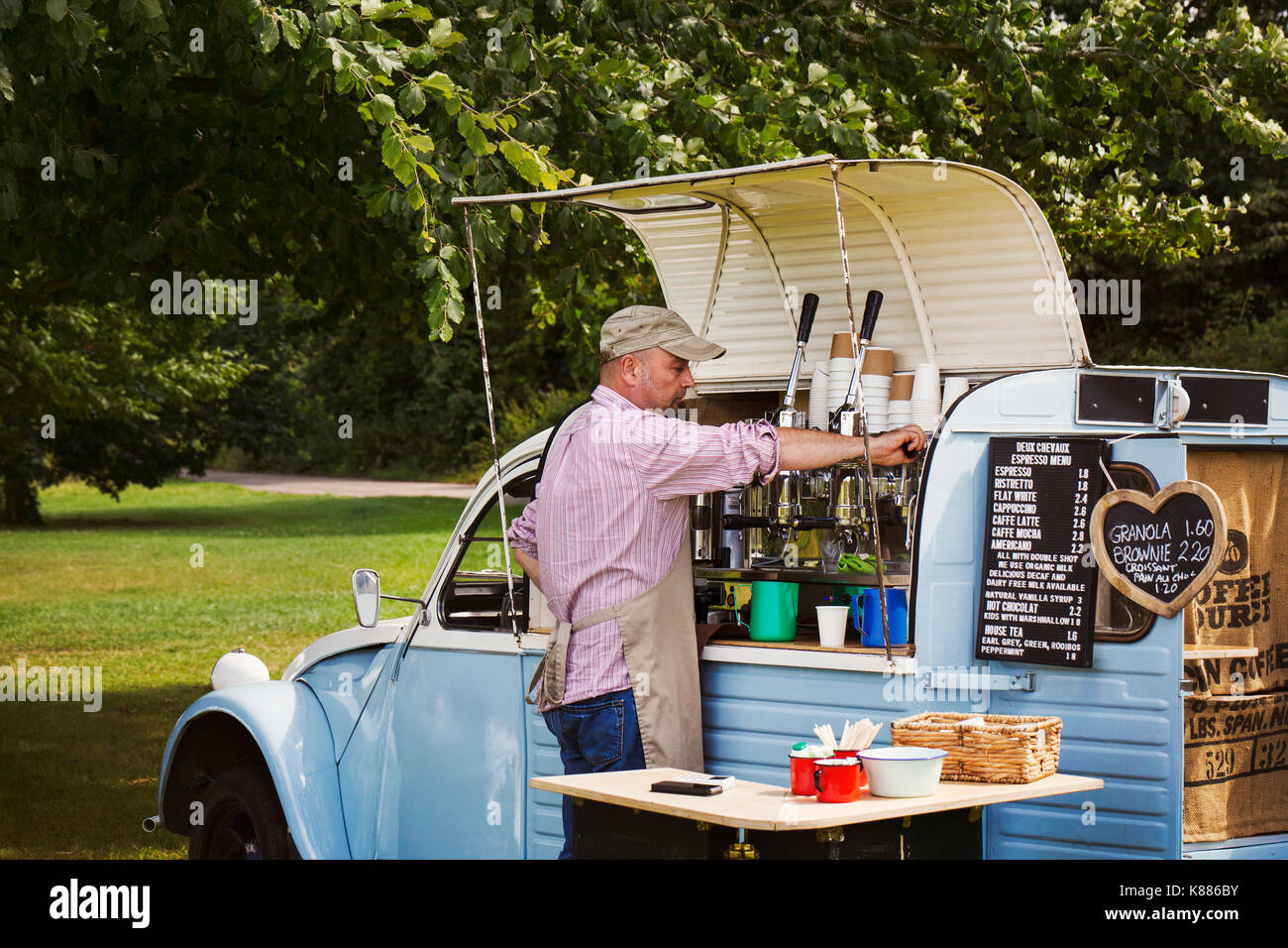 Bearded man wearing new years hi-res stock photography and images - Alamy