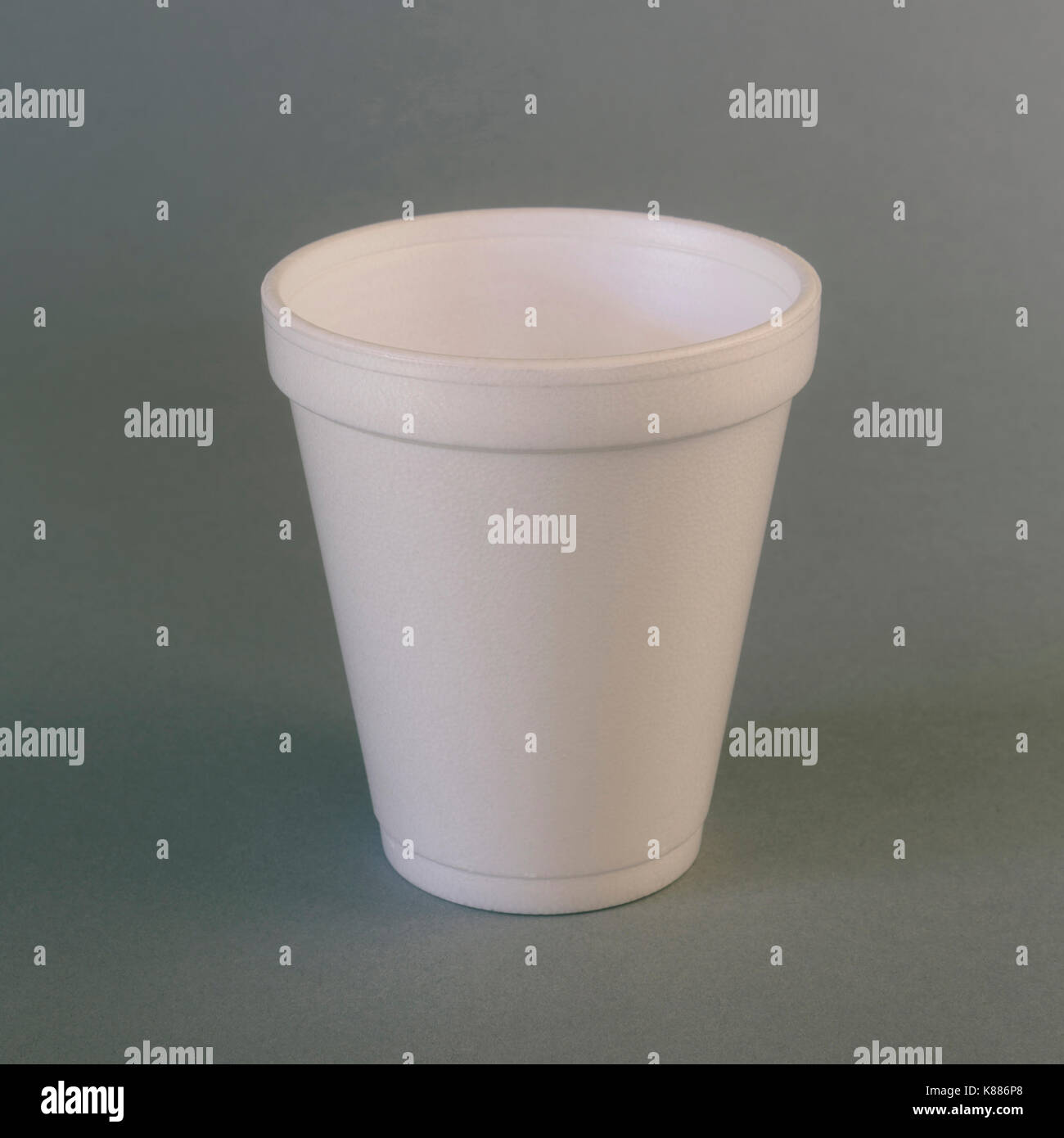 Styrofoam cup coffee hi-res stock photography and images - Alamy
