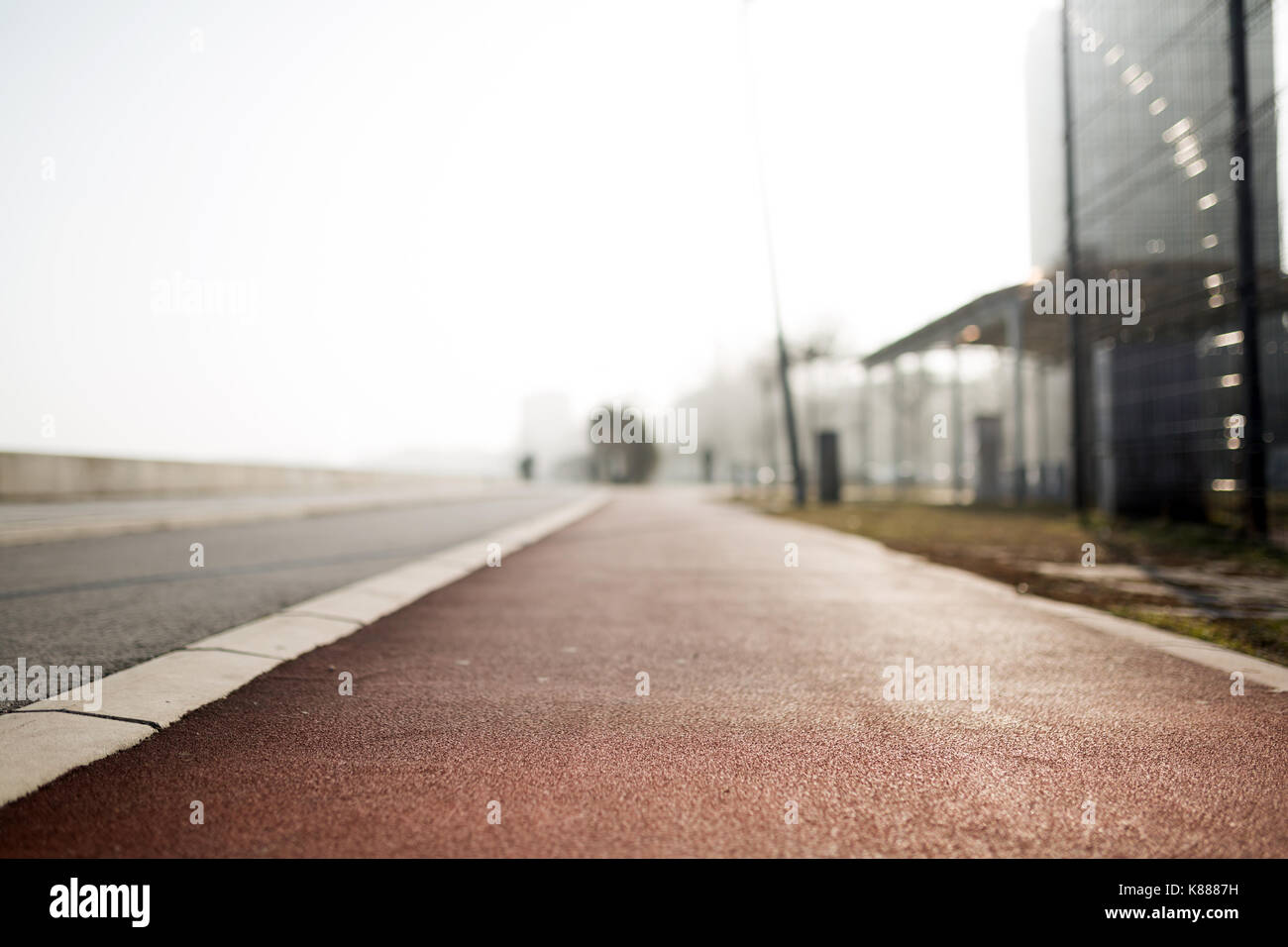 Empty race track background hi-res stock photography and images - Alamy