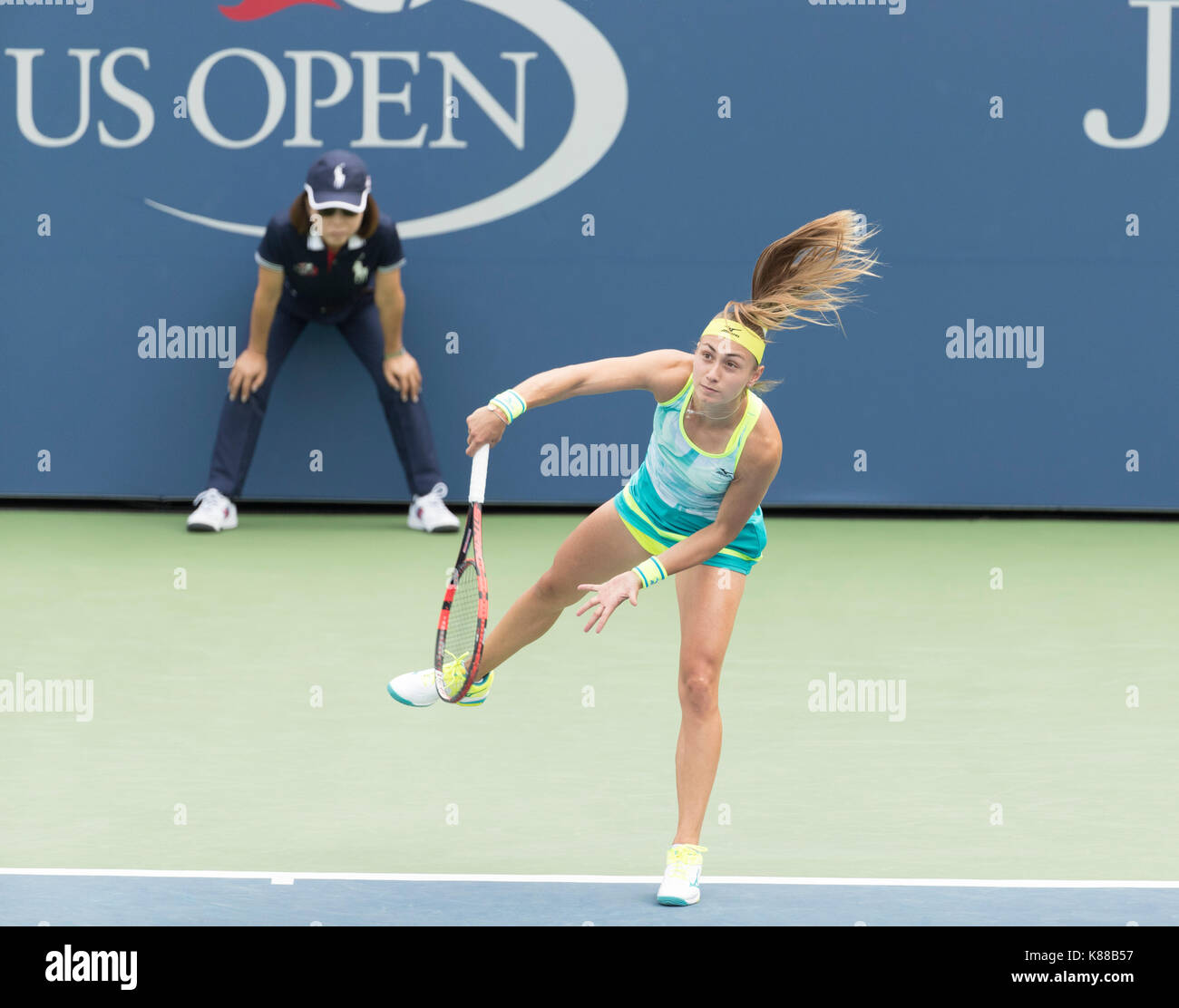 Aleksandra krunic tennis hi-res stock photography and images - Alamy