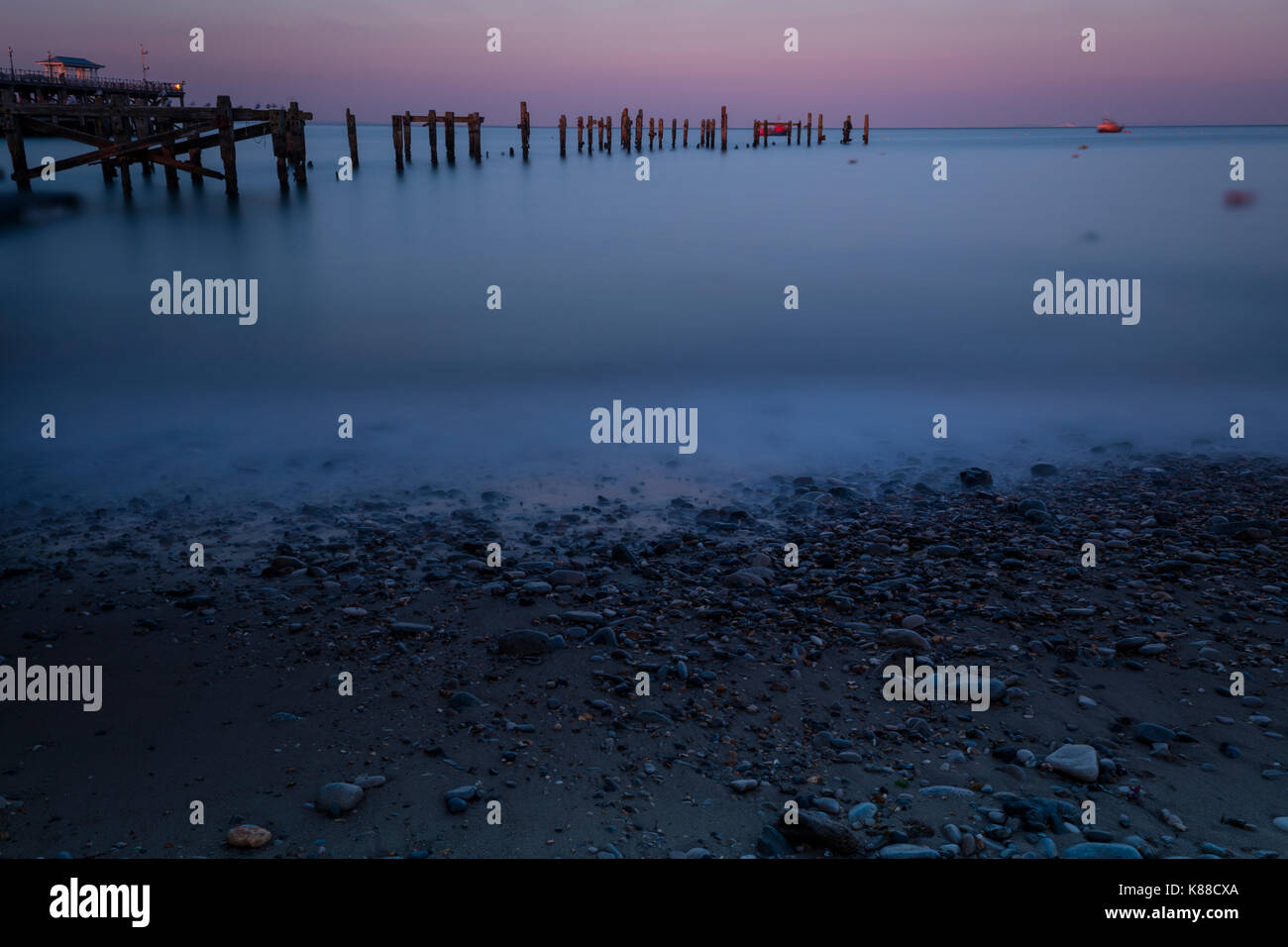 Old swanage pier hi-res stock photography and images - Alamy