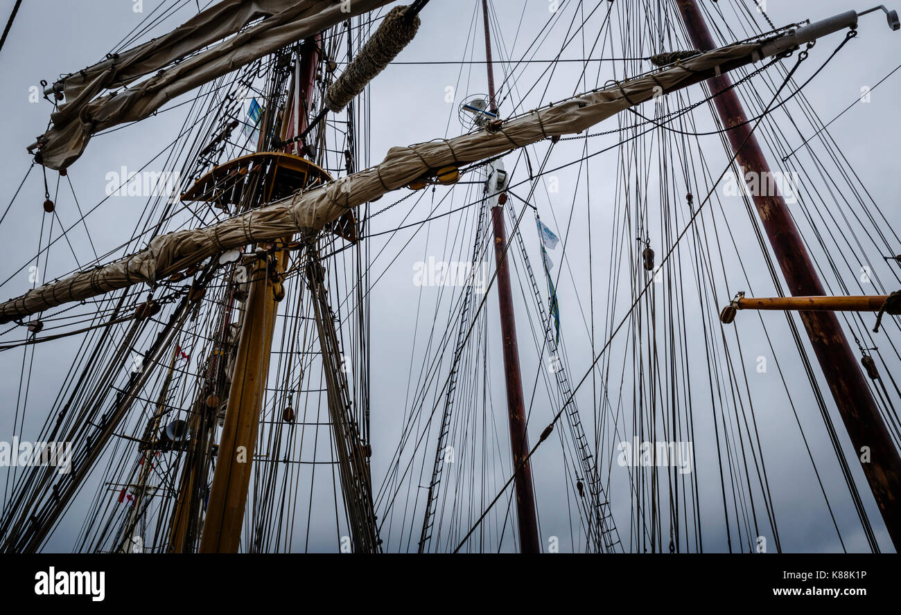 Battens hi-res stock photography and images - Alamy