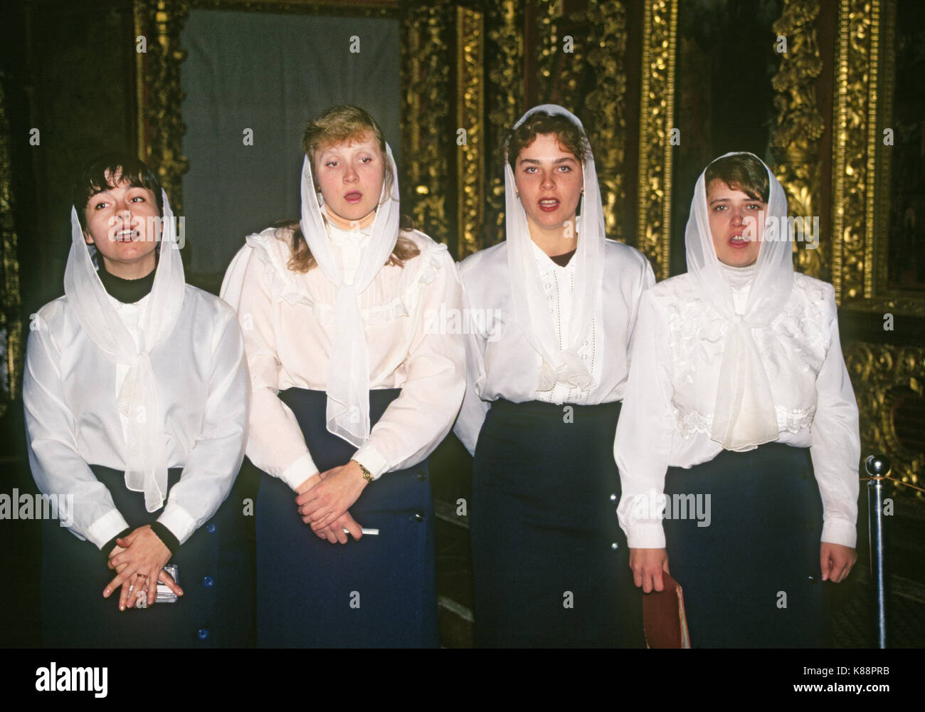 Orthodox nuns hi-res stock photography and images - Alamy
