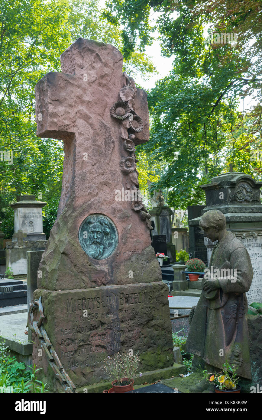 Powązki Cemetery, Warsaw, Poland Stock Photo - Alamy