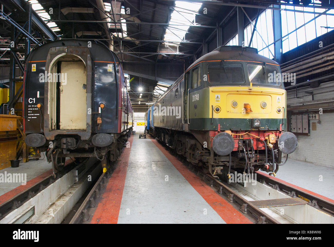 Class 47 locomotive hi-res stock photography and images - Alamy