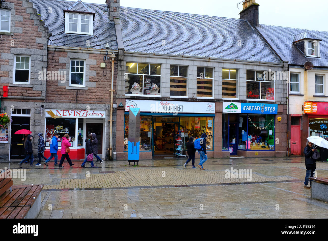 Cameron square fort william highland hi-res stock photography and ...