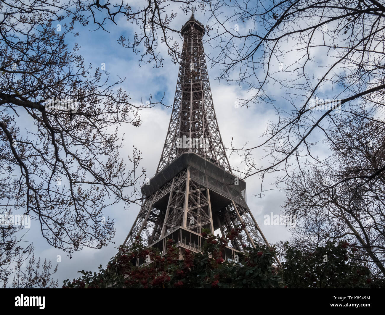 Wrought iron lattice tower hi-res stock photography and images - Alamy