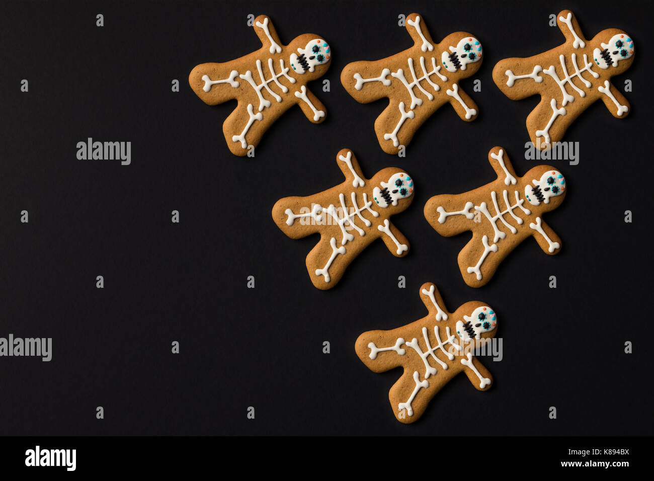 Skeleton cookies hi-res stock photography and images - Alamy