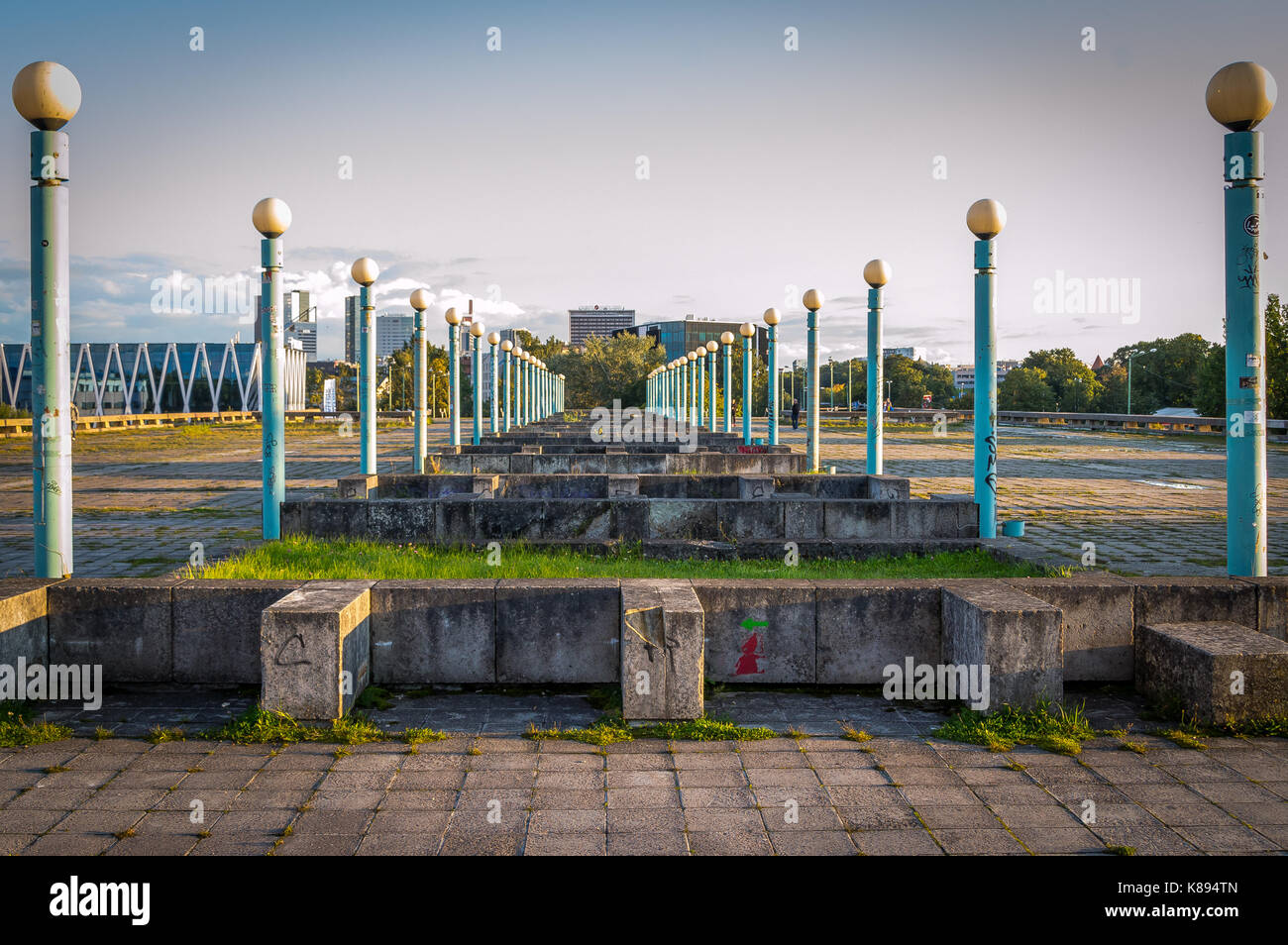 Complex linnahall hi-res stock photography and images - Alamy