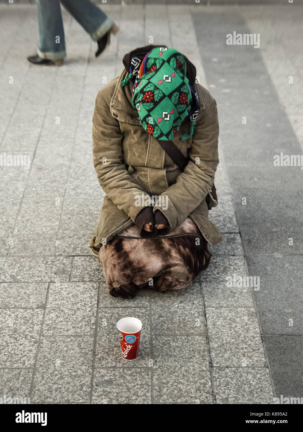 Homeless tramp vagrant sleeping rough hi-res stock photography and ...