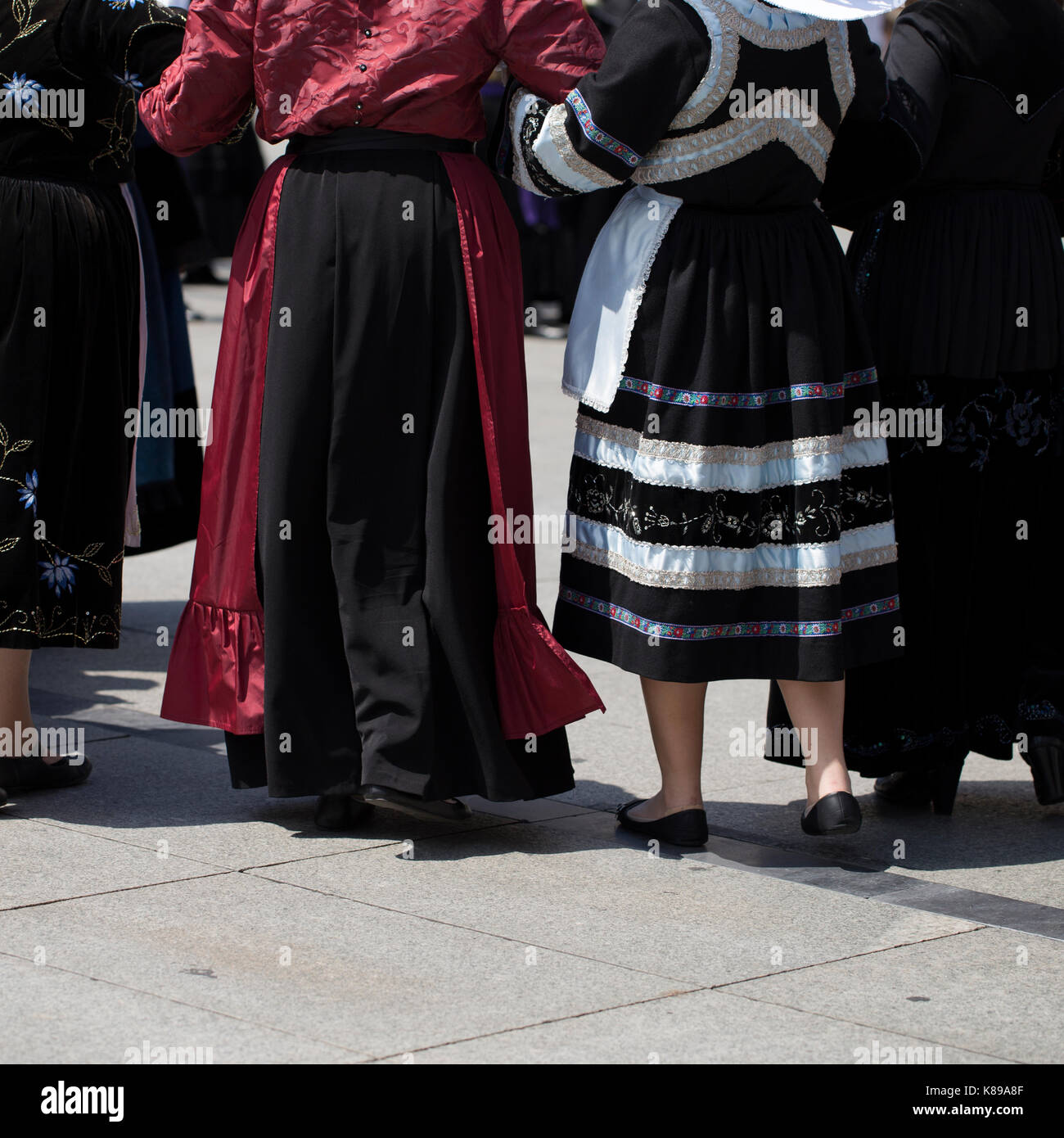 Traditional dancers of Brittany Stock Photo - Alamy