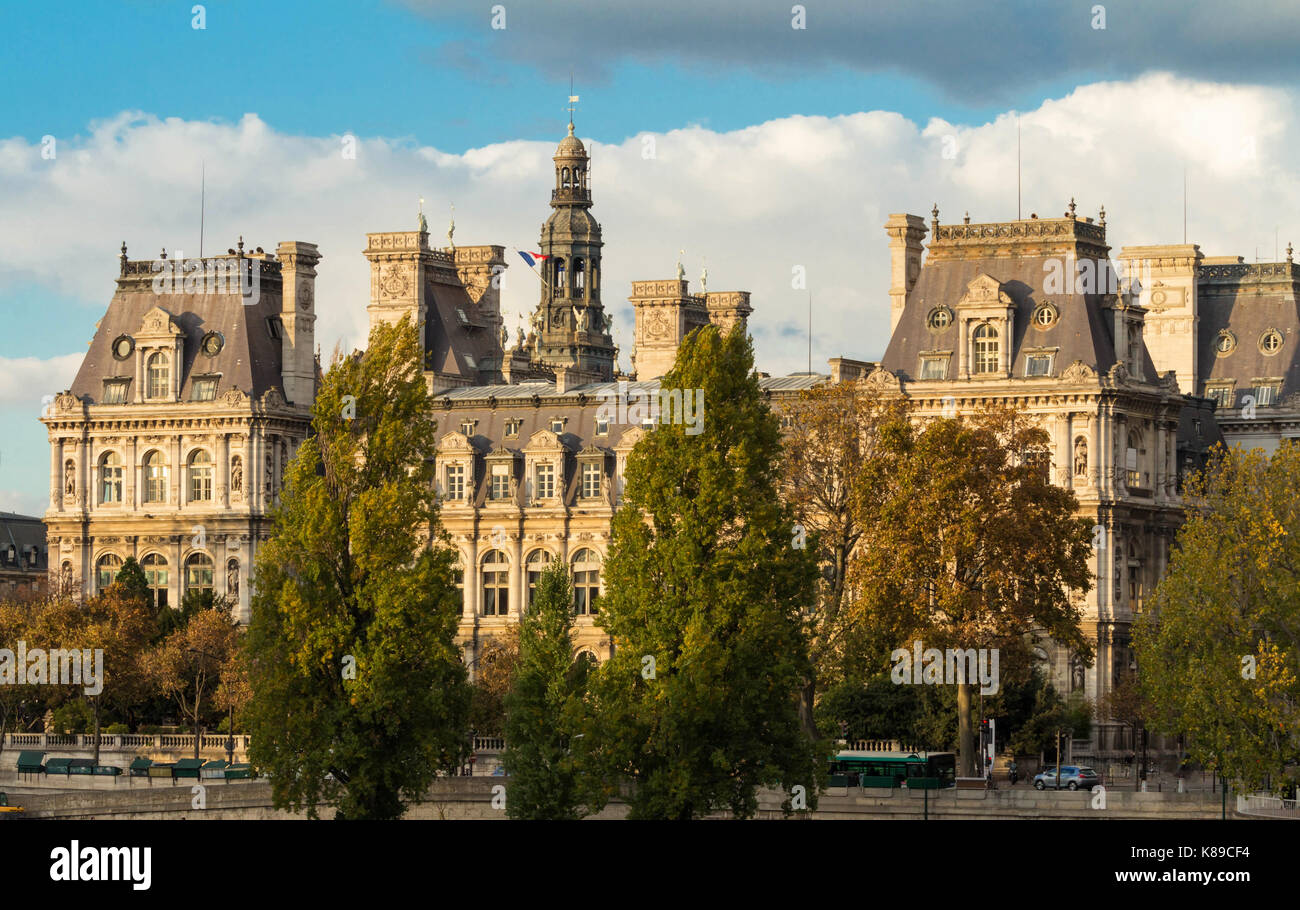 French renaissance art hall of art hi-res stock photography and images ...