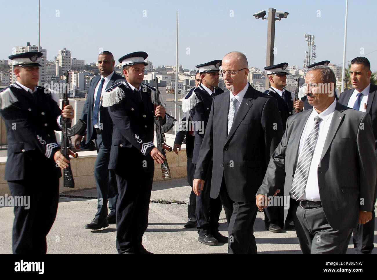 Hebron, West Bank, Palestinian Territory. 18th Sep, 2017. Palestinian ...