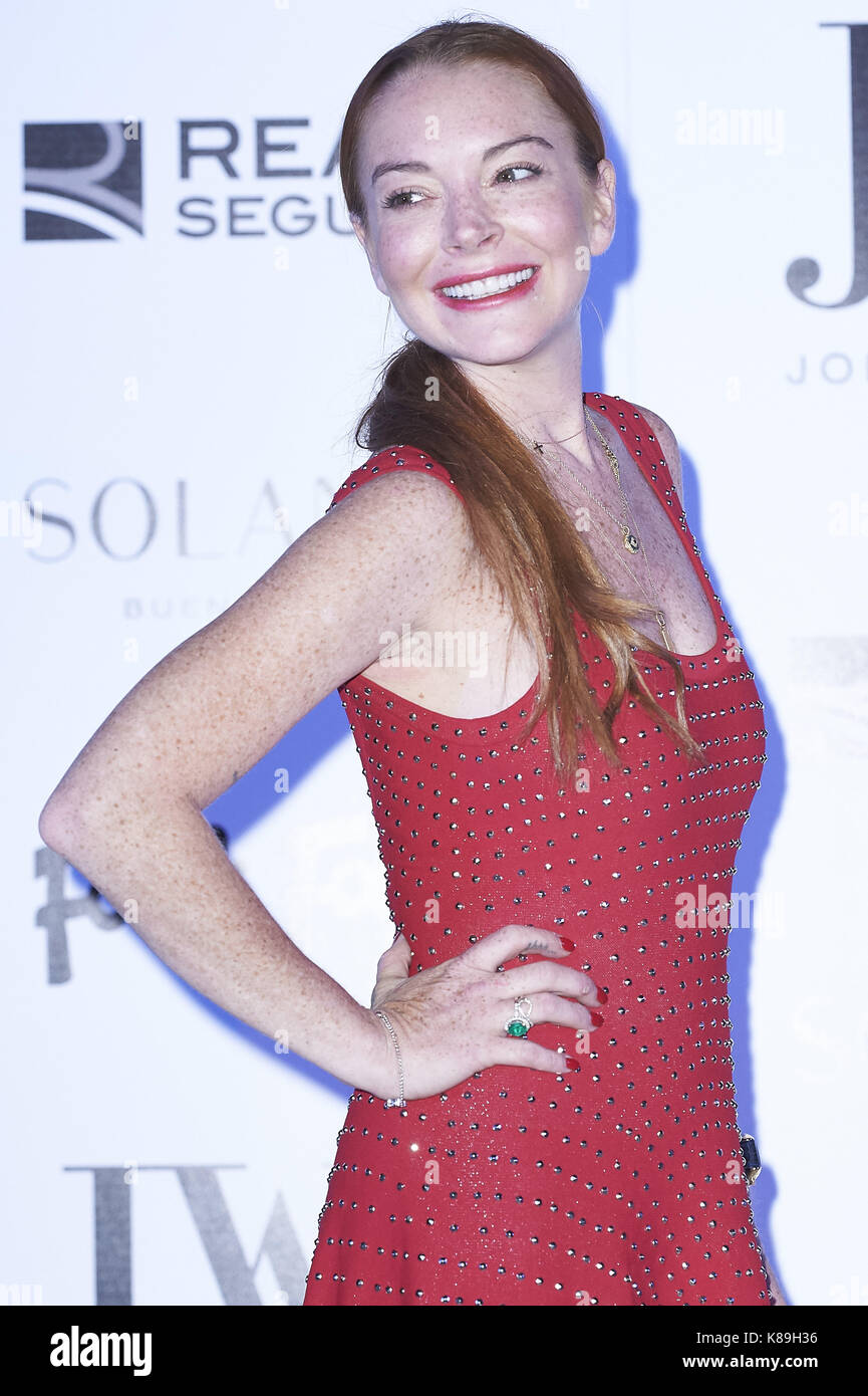 Lindsay lohan 18 jpg hi-res stock photography and images - Alamy